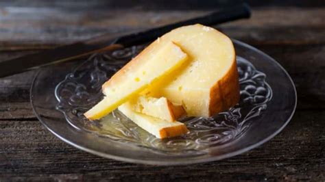 Why Are These Descriptions Of Cheese So Horny Mashable