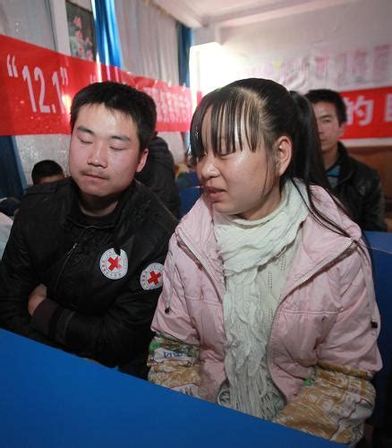 国际志愿者日志愿者走近盲聋哑儿童