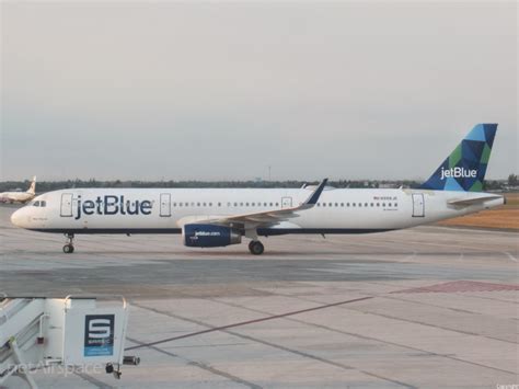 JetBlue Airways Airbus A321 231 N998JE Photo 556367 NetAirspace