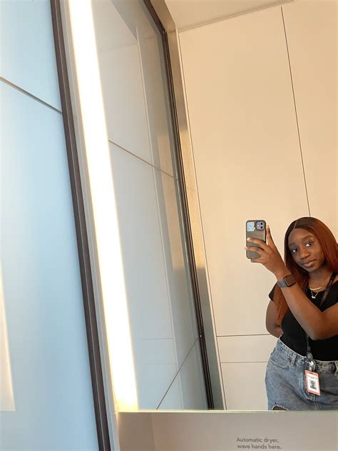 Moyinoluwa Ánòmá Acipm On Twitter Hello Thursday Qmi9qviwr3 Twitter