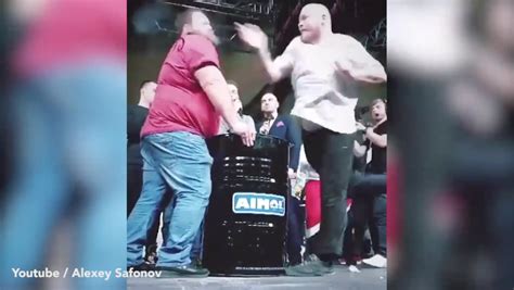 Russian Slapping Champ Kod Video