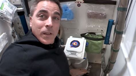 Video de la NASA así usan el baño los astronautas en el espacio MDZ