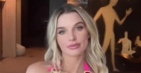 Helen Flanagan Bravely Strips Down To Bikini As Uk Hit By Snow And Ice