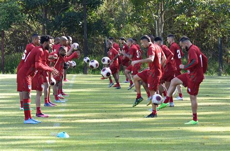 Lusa realiza última atividade antes de jogo treino neste sábado