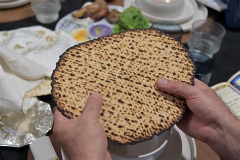 What Happens When Passover Begins On Saturday Night My Jewish Learning