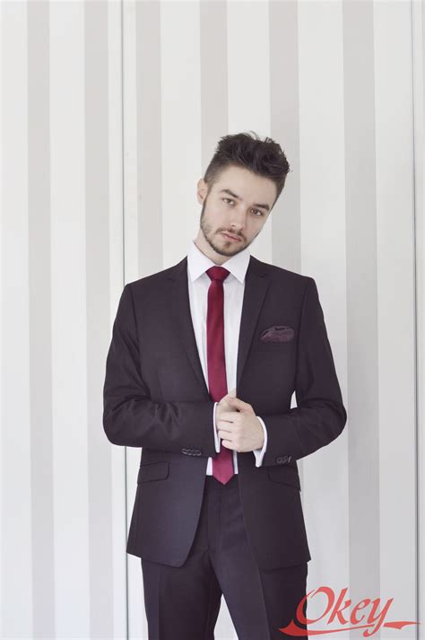 Garnitury Salon Mody Męskiej Okey