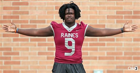 Packed Recruiting Intel Nc State Footballs Crowded Visitors List On3