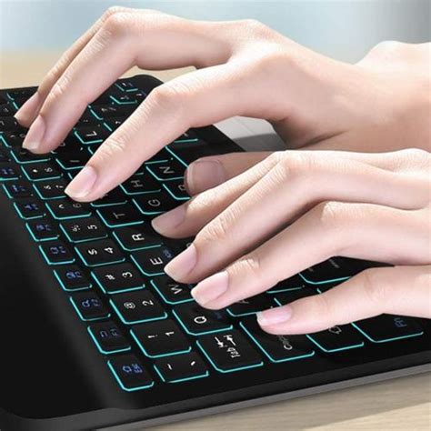 Slimkeys Remarkable 2 Bluetooth Keyboard With Backlight Aluminum Keyboards A Handy Slimkeys Remarkable 2 Bluetooth Keyboard With Backlight Aluminum Keyboards A Handy