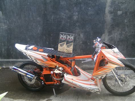 Yamaha Vixion Modif Klasik