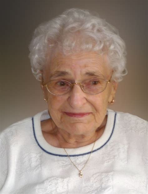 Irène Varin Arsenault Avis De Décès Coopérative Funéraire De Lestrie