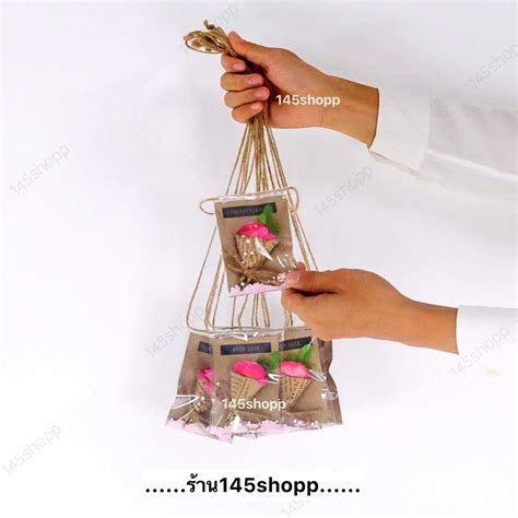 การ์ดช่อดอกไม้คล้องคอ แบบมัดช่อ ปัจฉิม ของขวัญวันปัจฉิม ของปัจฉิม Line Shopping