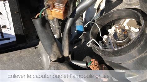 Toyota Yaris 2006 2010 Tuto Changement De Feu De Croisement YouTube