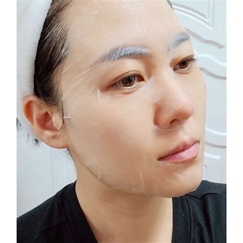 아양 협찬 피부가 점점 건조해지는 것 같아요 푸석푸석한 피부 지켜줄 팩으로 바세린과 마스크팩이 일등 ️병풀추출물과 ️판테놀 함유로 보습 장벽강화는 물론이고 마이크로