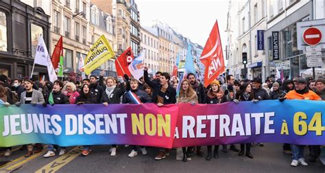 Retraites En France Nouvelle Journée De Manifestation Le Quotidien