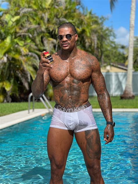 Jason Luv 🎞📽📺 On Twitter Scare 😱 Your Boo 💋with A B I G 🍆 Monster 👻