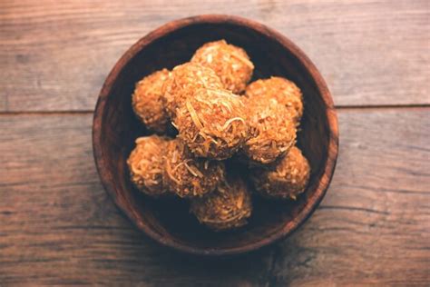 Premium Photo Jaggery Coconut Laddoo Nariyal Gur Ke Laddu Indian