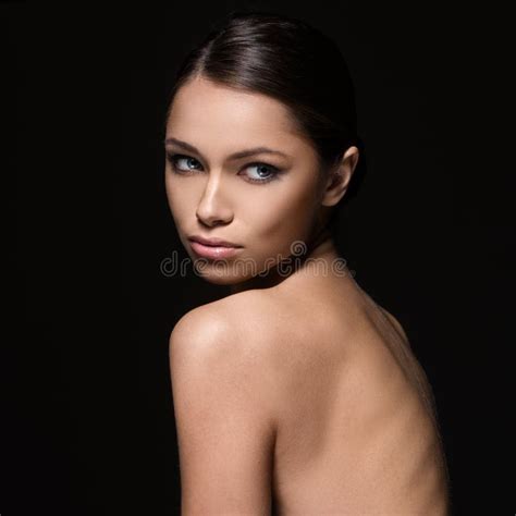 Belle Fille Avec Le Visage Parfait Image Stock Image Du Mascara Magnifique