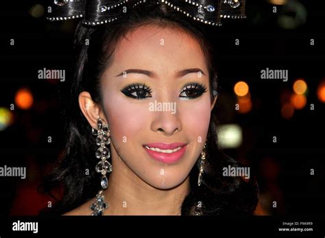 Ladyboy Hi Res Stock Photography And Images Alamy