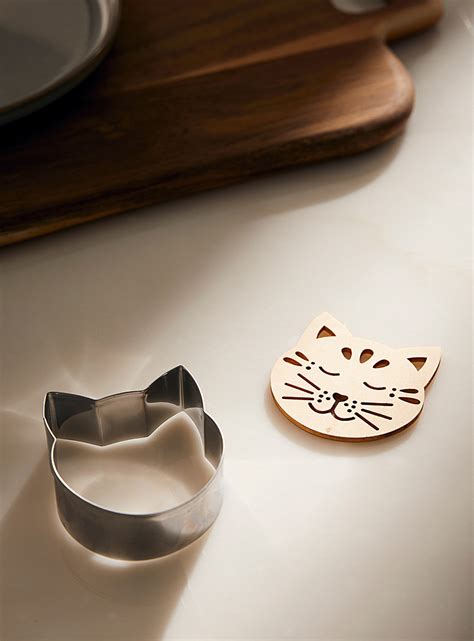 Cat Cookie Cutter And Embosser 2 Piece Set Simons Maison Kitchen