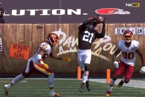 Watch Washington Wr Isaiah Wright Breaks Up Denzel Ward Int With Huge