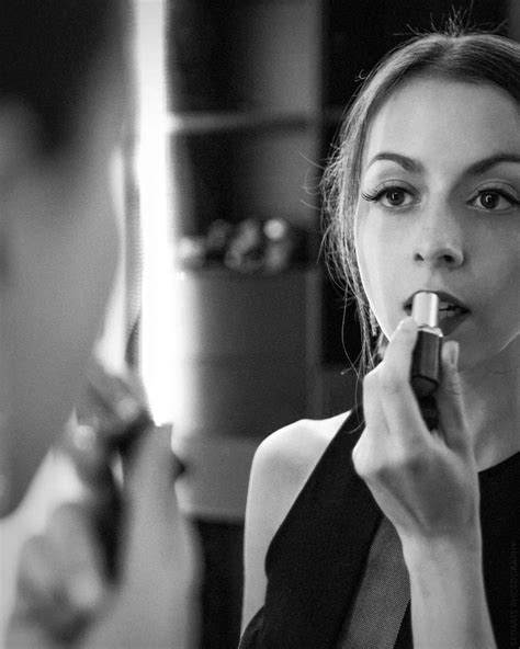 Picture Of Simi Weber