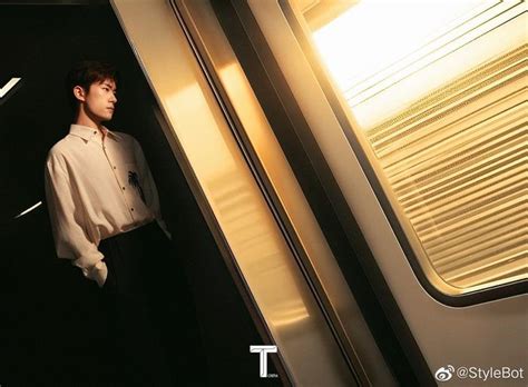 易烊千玺 T杂志六月刊封面大片