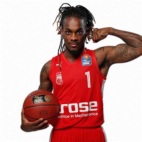 Paris Lee Player Stats Sportsmen Height