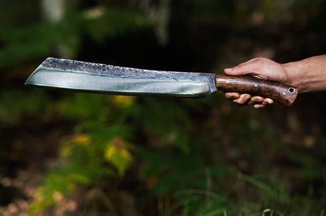 Serpes And Machettes Tristan Mangot