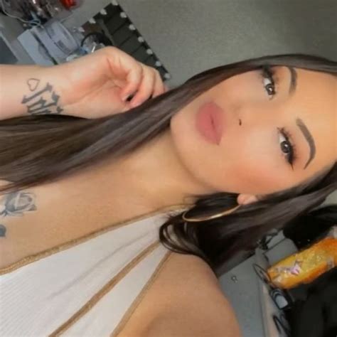 Lleeexx Threads Say More