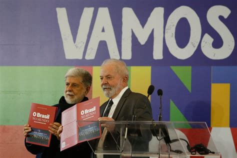 O QUE VEM POR AÍ Segundo Celso Amorim PT quer criar Guarda Nacional