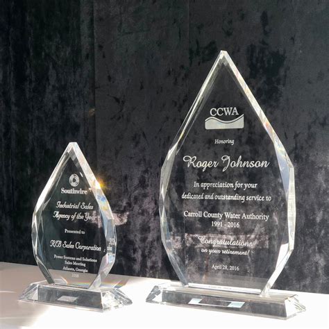 Teardrop Crystal Award Free Laser Engraving Mcevers Awards