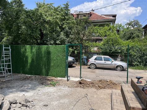 Изграждане на огради с метални тръби циментови колове мрежа и др