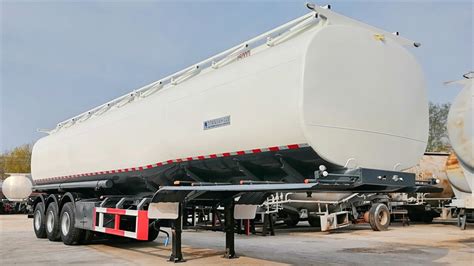 Tri Axle 45000 Litre Road Fuel Tankers For Sale With Three Axle