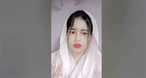 Zeenah Khan Hot Viral Video Leaked Video