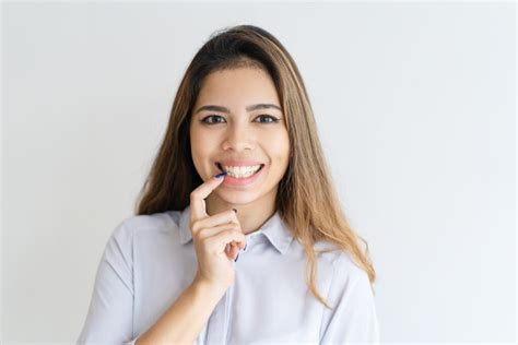 What Are Invisalign Attachments And How Do They Work