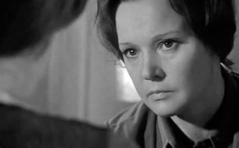 Фильм «Старые стены 1973 сюжет актеры и роли кадры из фильма