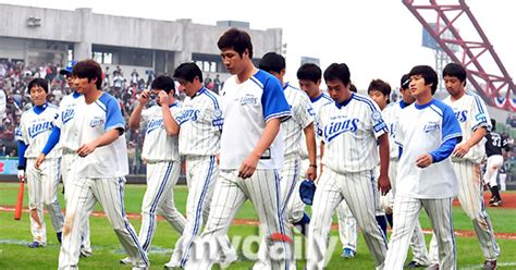 충격의 4연패 삼성 683일만의 3연전 싹쓸이 패배