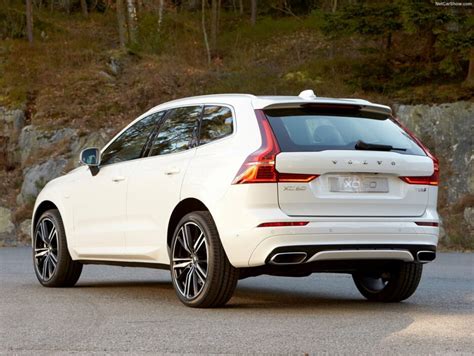 Volvo Xc60 Modelli Prezzi Dotazioni E Foto Guida Allacquisto