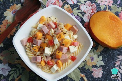 Ensalada De Pasta Con Mango
