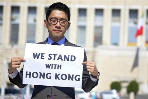 Hong Kong Annulla Passaporti 6 Attivisti Fuggiti In Regno Unito