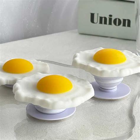 칩멍크 당일출고🚀 계란후라이 그립톡🍳 귀여운 스마트톡💛 우정템 커플템 실리콘그립톡 아크릴톡 투명그립톡 폰케이스 우정그립톡 커플