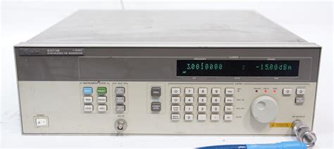Hp Agilent 83711b Synthesized Cw Generator 1 Ghz To 20 Ghz