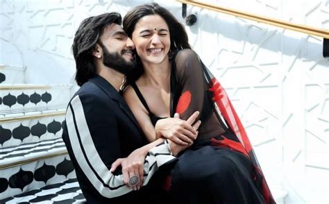 Did You Know Alia Bhatt Wore 20 Sarees In 1 Minute 16 Secs Teaser Of