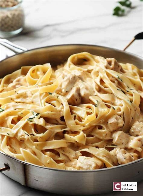 One Pot Creamy Chicken Alfredo Recipe Chef Lolas Kitchen