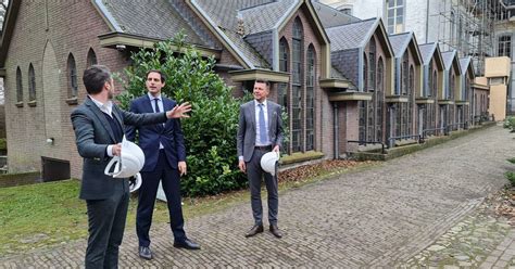 Het Blijft Schuren Tussen De Kasteelheer En De Gemertse Politiek