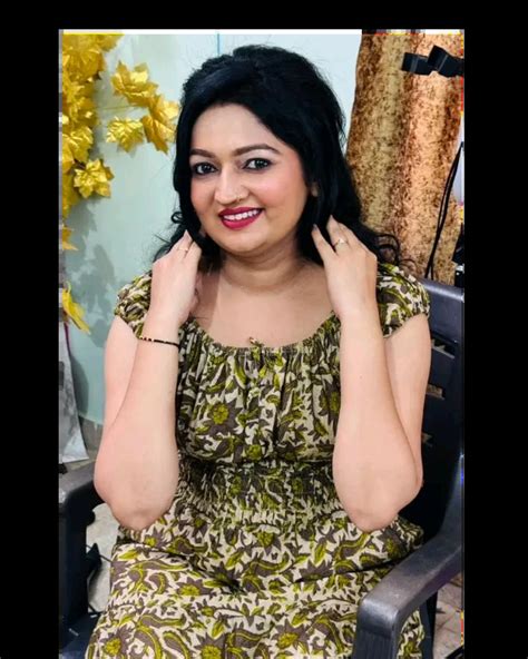 Neha Tiwari Bond 😍 ️😍 2025 Instagram