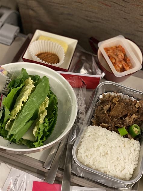 호주 시드니 여행 0일차 인천공항 수하물 셀프 체크인 스카이 허브 라운지 셀린느 면세점 아시아나 기내식 네이버 블로그