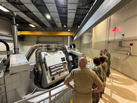Dvids Images Afrl Commander Visits Namru Dayton Image 2 Of 2