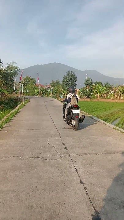 Ngantri Kontrolll ‼️ Liat Gunung Dulu Yaa ‼️🤭 Shorts Youtube