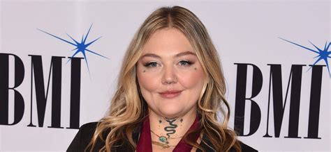 Elle King Takes The Stage For First Time Since Drunken Dolly Parton